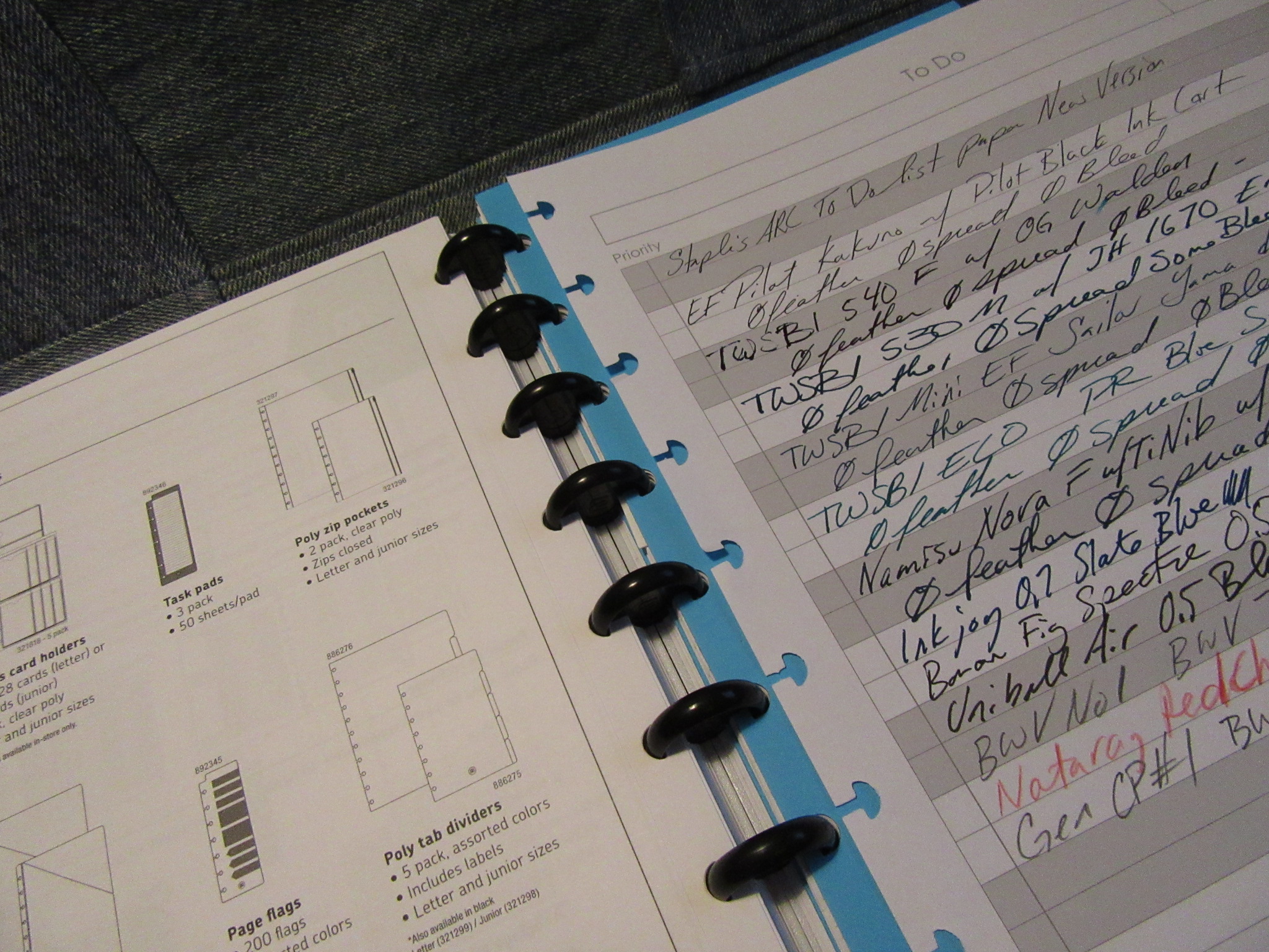 Review: Staples Arc System Notebooks and Refills | Comfortable Shoes Studio