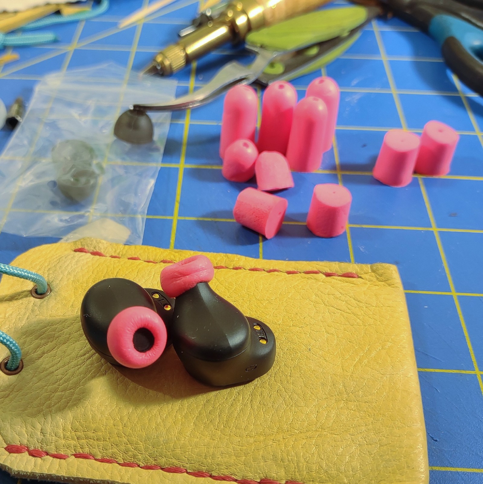 DIY Foam Tip for True Wireless IEM or Ear Buds | Comfortable Shoes Studio